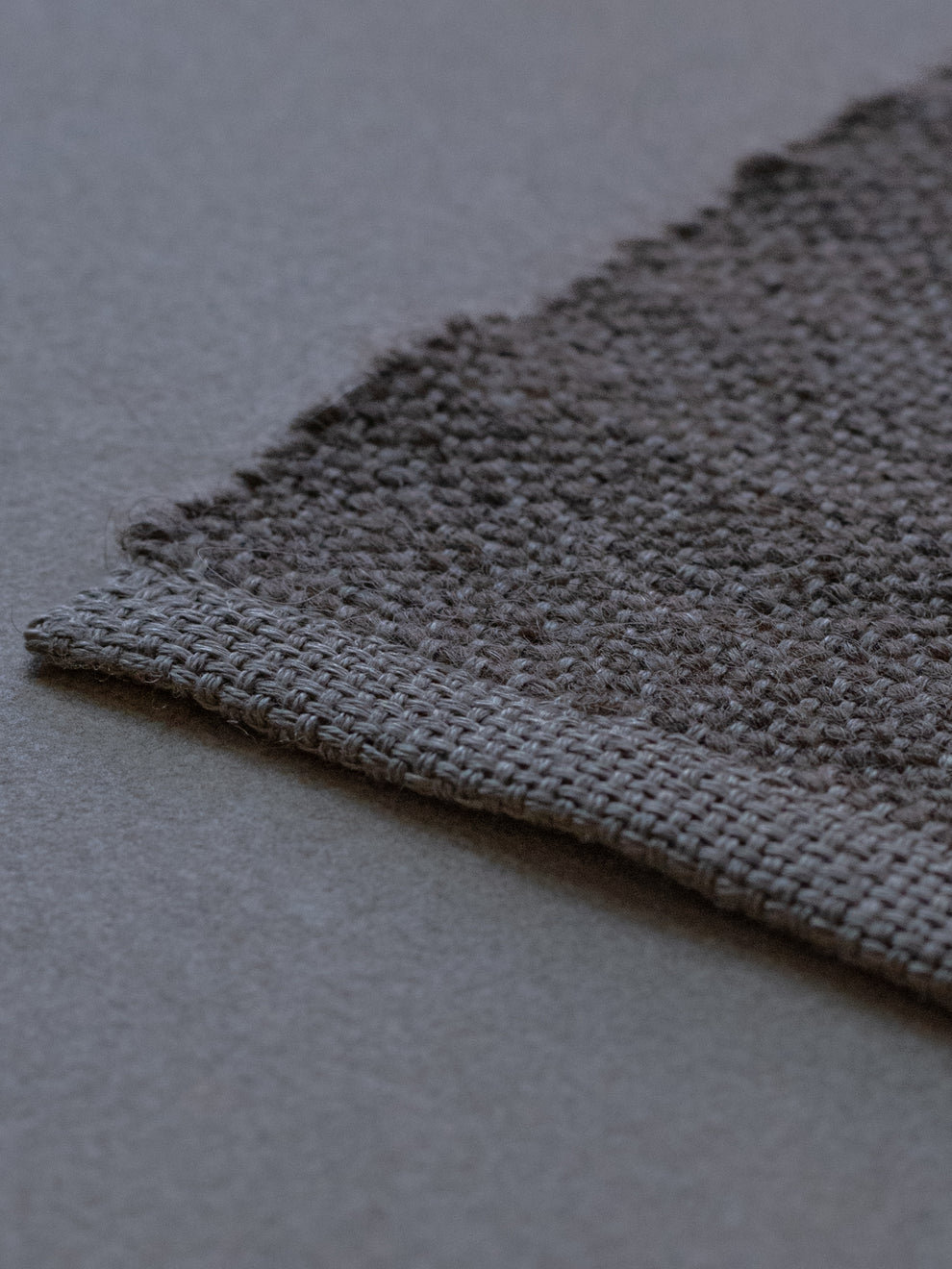 Elizabeth Leslie Handwoven Wool Mat - Natural – Mujo Store